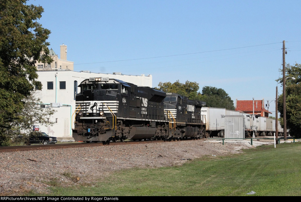 NS 1064
